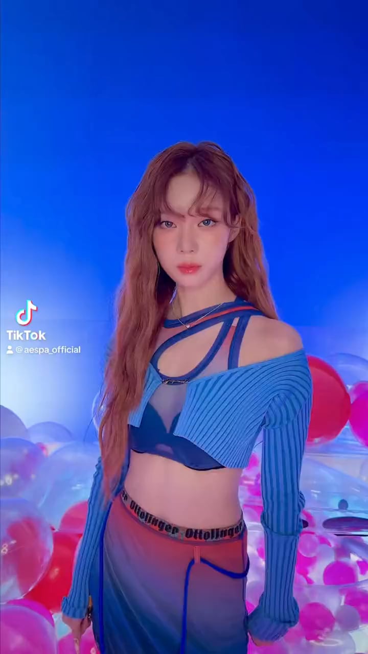 230813 aespa TikTok Update with Giselle & Winter - You wanna know all about me🐠 - AESPA CLUB