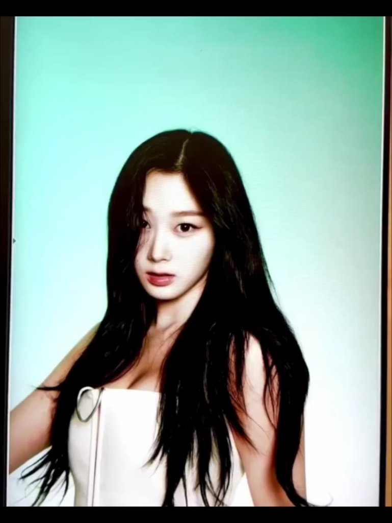 230405 aespa Twitter Update with Giselle #2 - AESPA CLUB