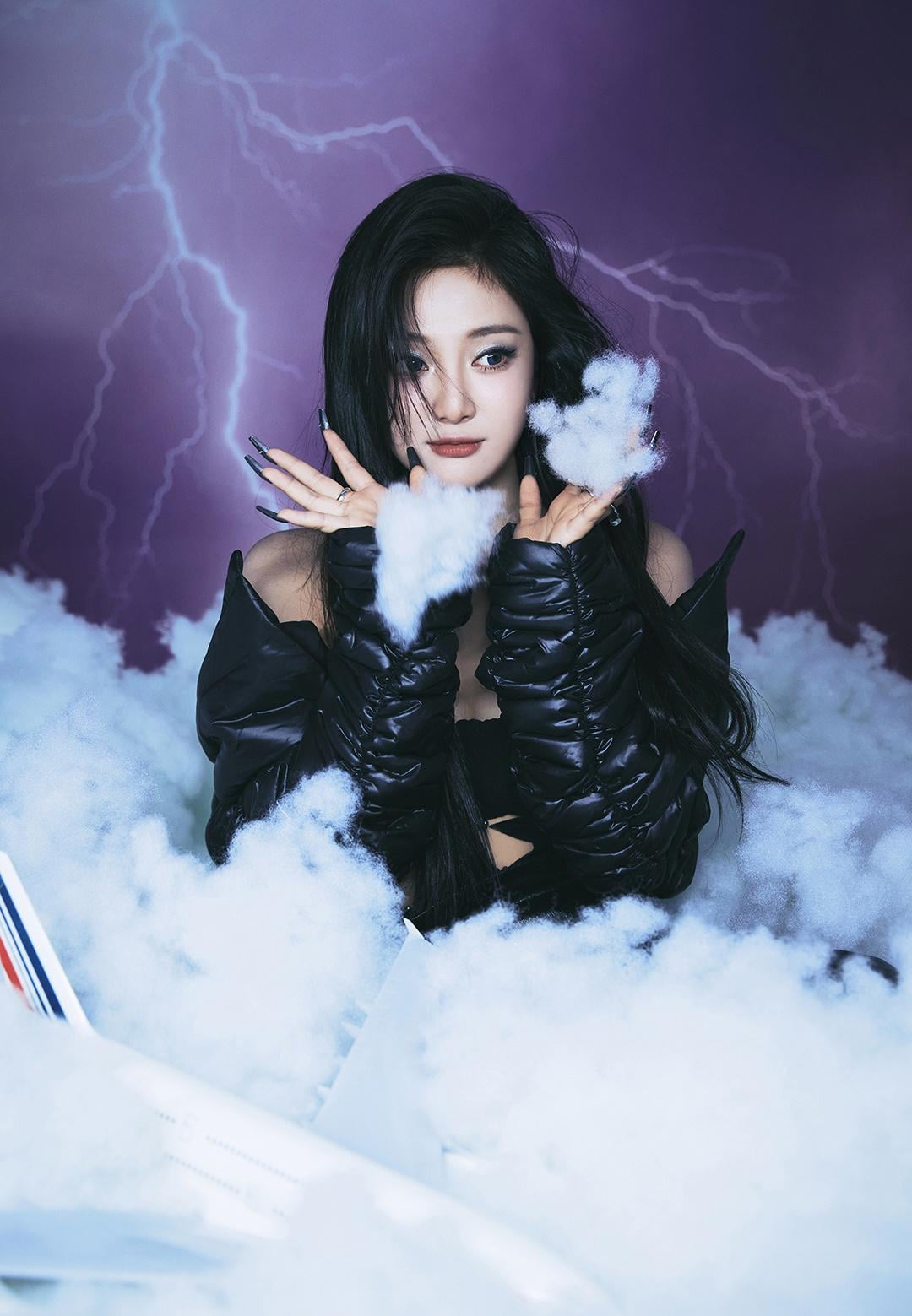 231023 Ningning - The 4th Mini Album: Drama (Teaser Images: The Giant ...