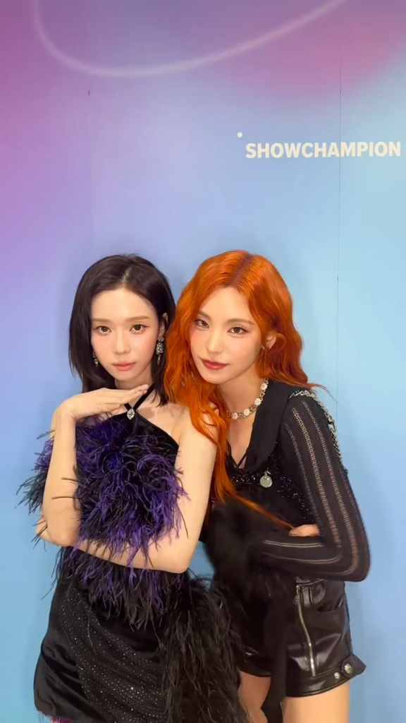 240110 ITZY TikTok Update with Winter - aespa Winter and ITZY Yeji's ...