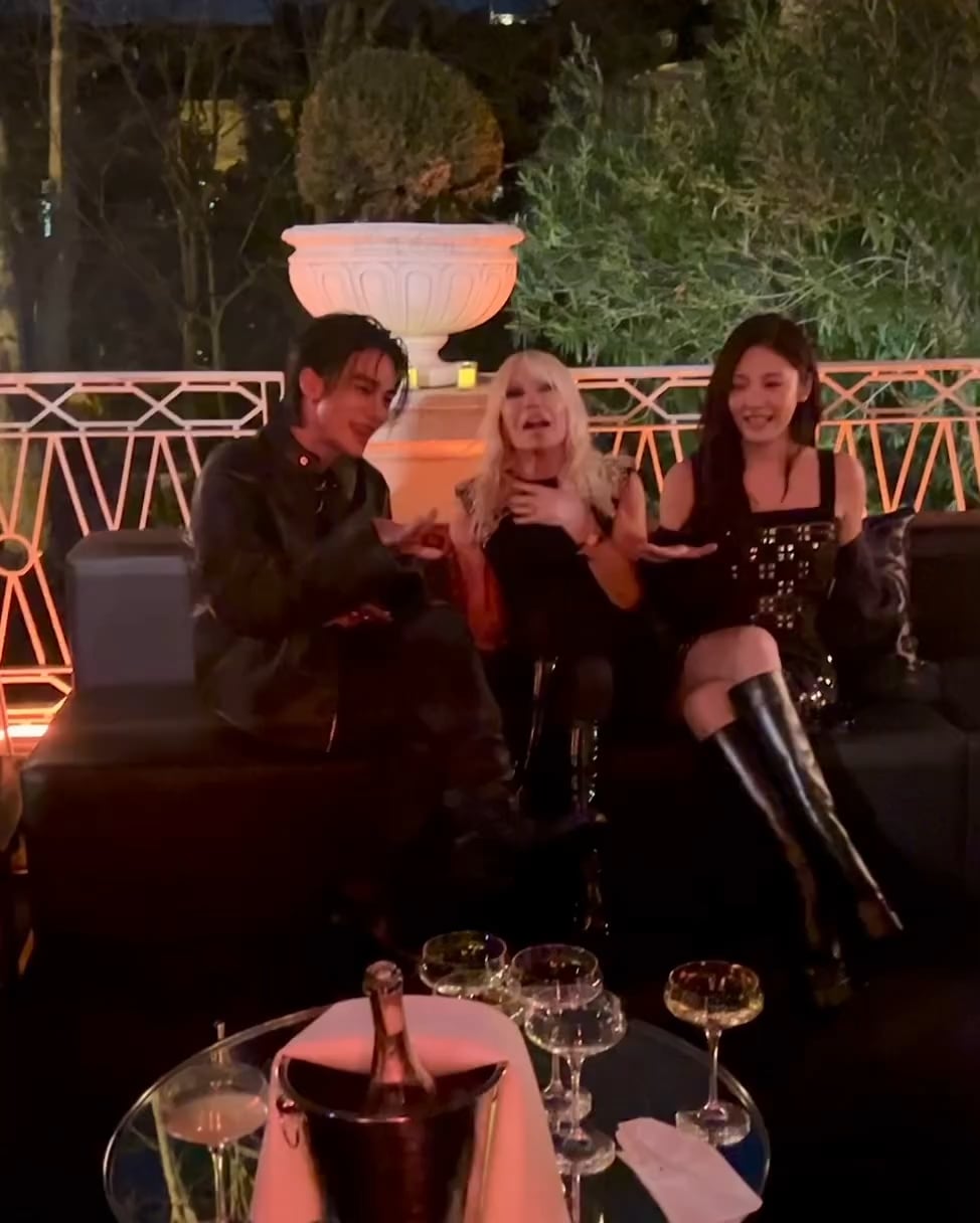 241229 Donatella Versace Instagram Update with Ningning (with Stray ...